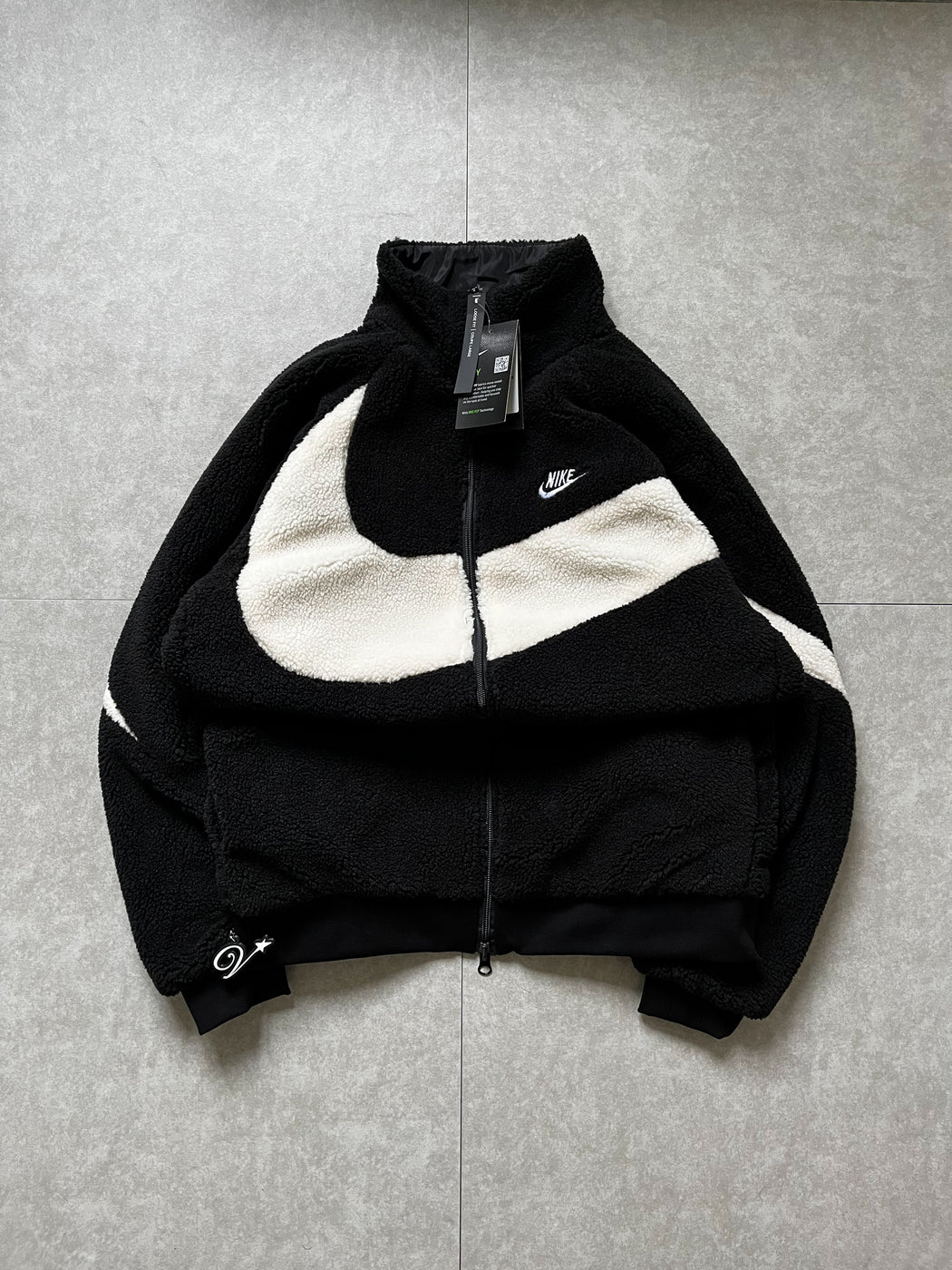 Nike Swoosh Fleece Reversible Jacket – Viernez Exclusives